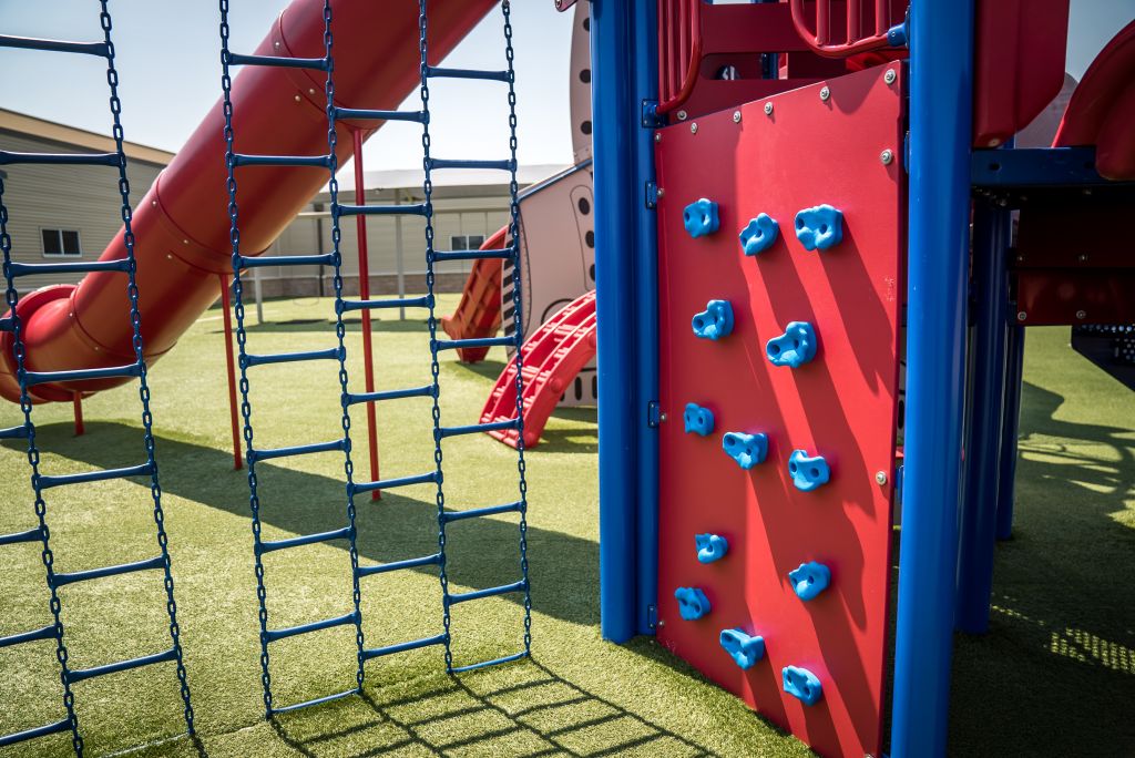 Commercial Playground Sets - Commercial Playground Equipment Supplier