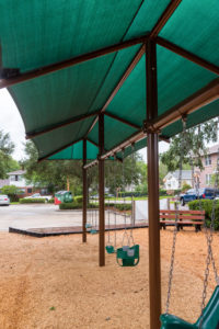3-Bay Swing with Shade - RSW46516G - KORKAT